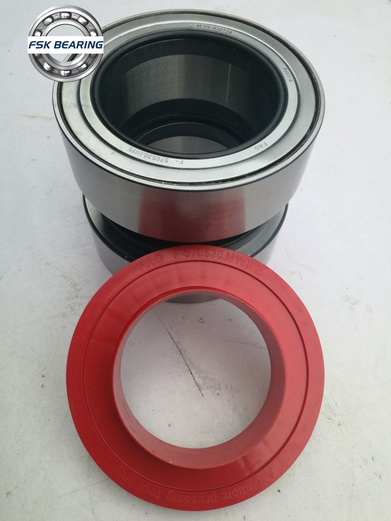 Euro Market F 200004 Compact Tapered Roller Bearing Unit 105*160*140mm